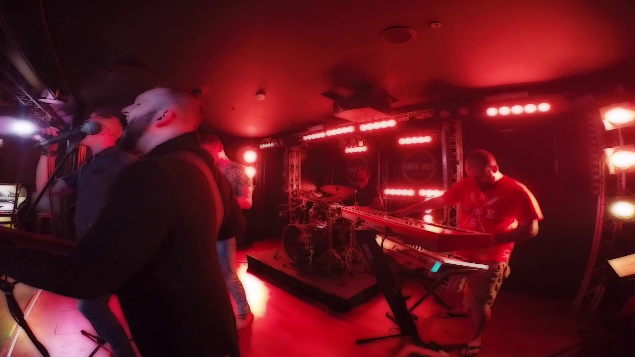 Distorted feat. Santa Claus - Smoke on the Water (Deep Purple Cover ...