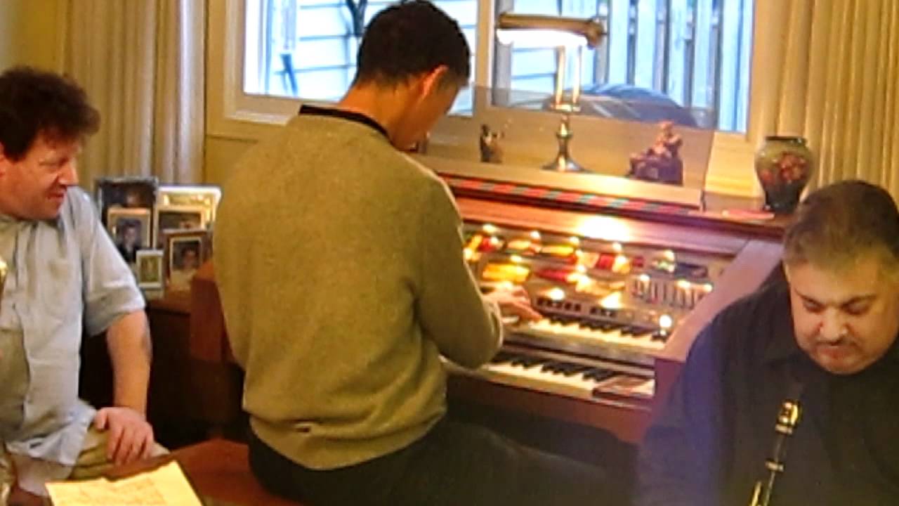 Jon Seiger & the All Stars at Chez Pauli - YouTube