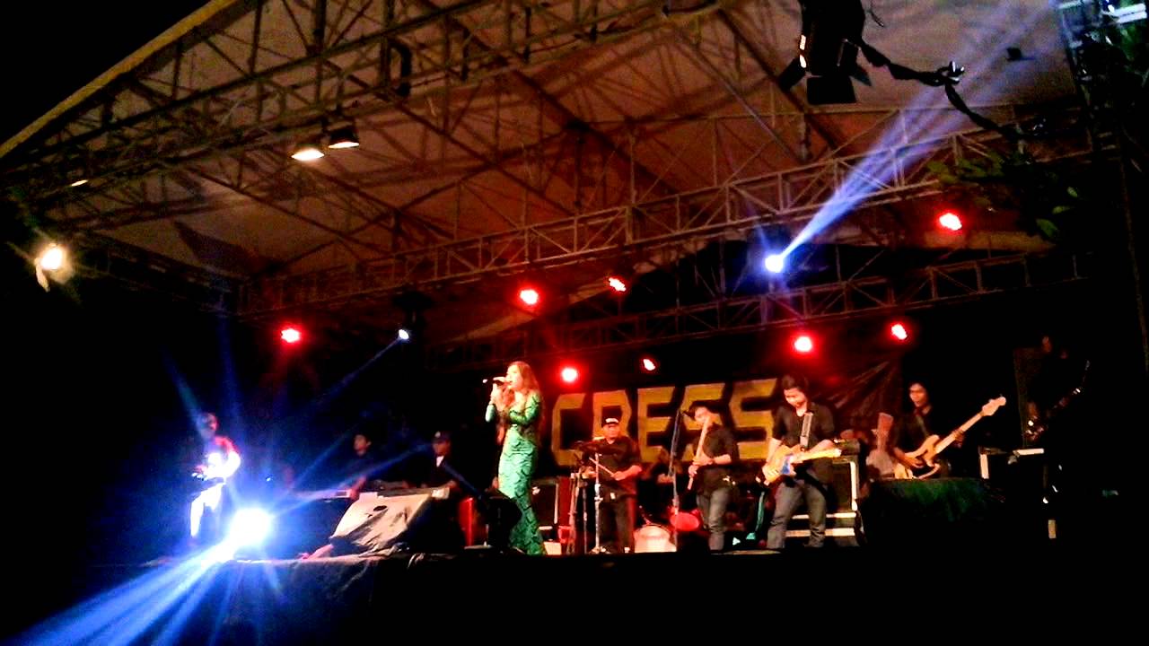 Karina Amoy -Cress Band - YouTube