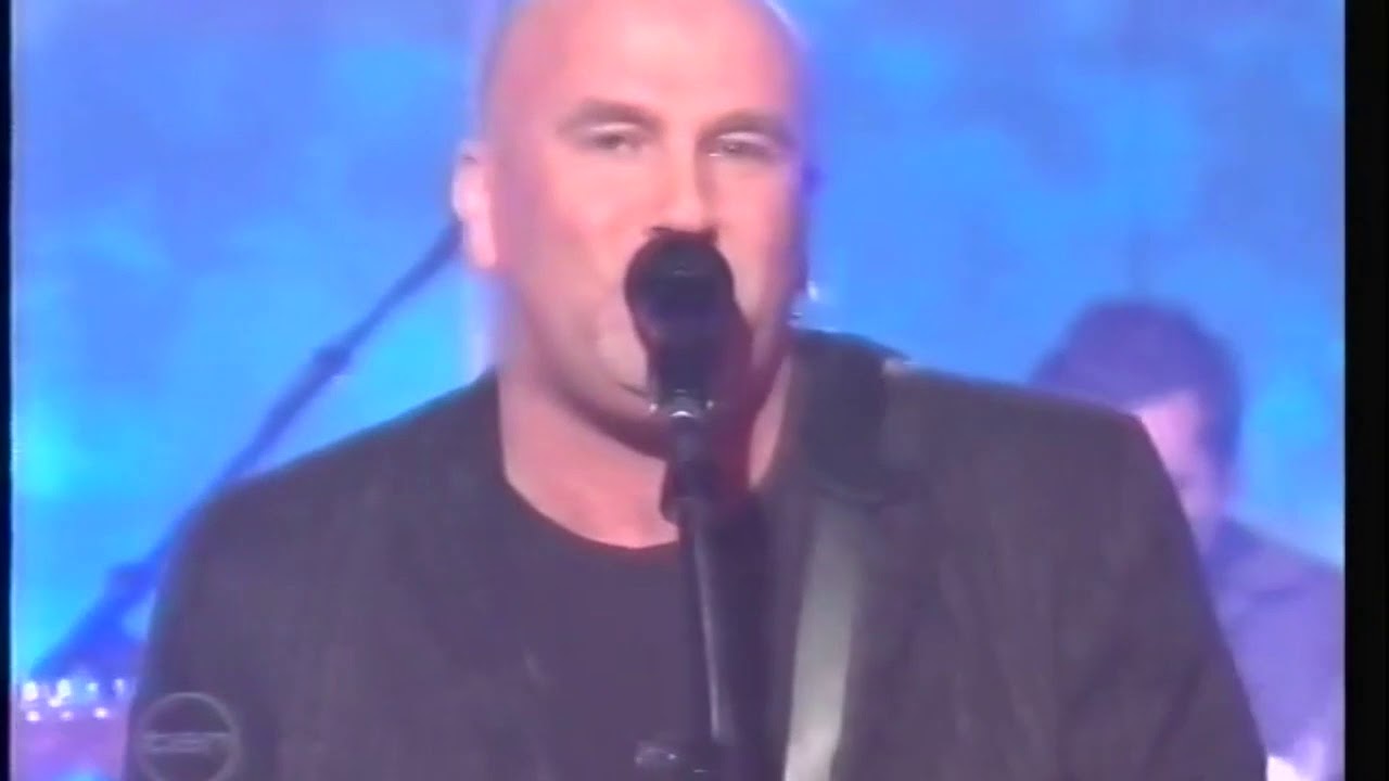 Steve Wade performs-"Get Used To It" on Good Morning Australia. - YouTube