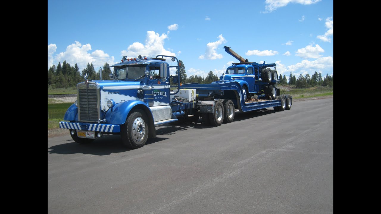 1958 Kenworth pulling Bunk Mount Lowboy & Hauling 1946 Ford Logging ...