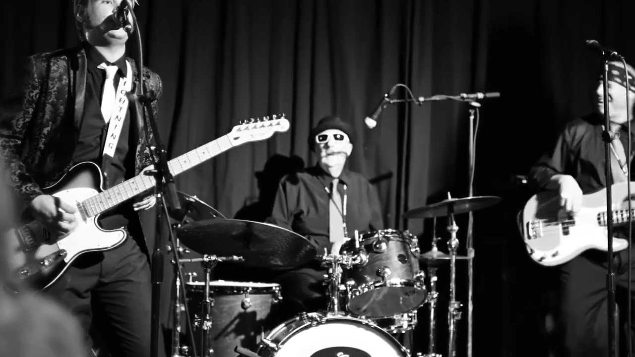 Memphis Lightning Striking In Memphis - May 2022 - YouTube