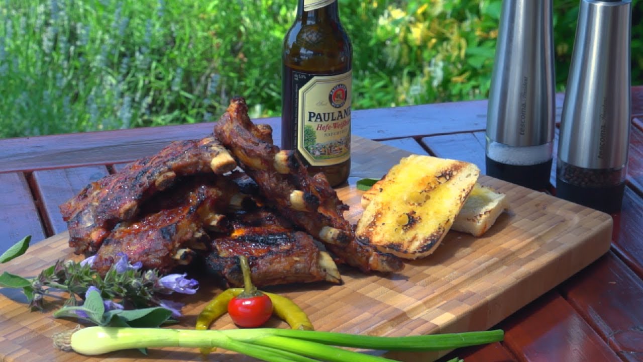 Grilovaná vepřová žebra - YouTube
