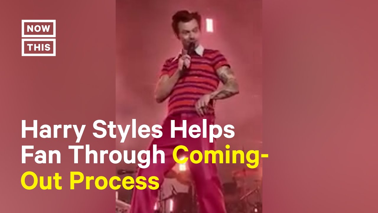 Harry Styles Pauses Concert to Help Fan Come Out to Parents - YouTube