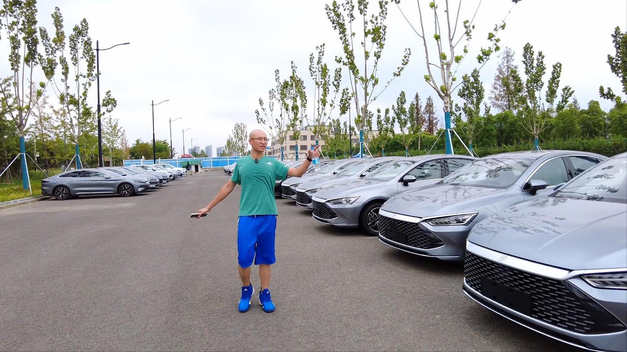 BYD on its highest? Check out one of its parking lot! - YouTube