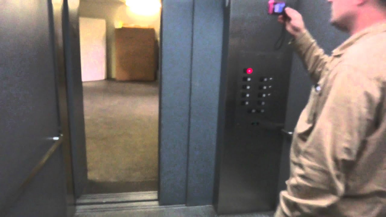 Long Service Elevator at Washington University Clayton Campus - YouTube