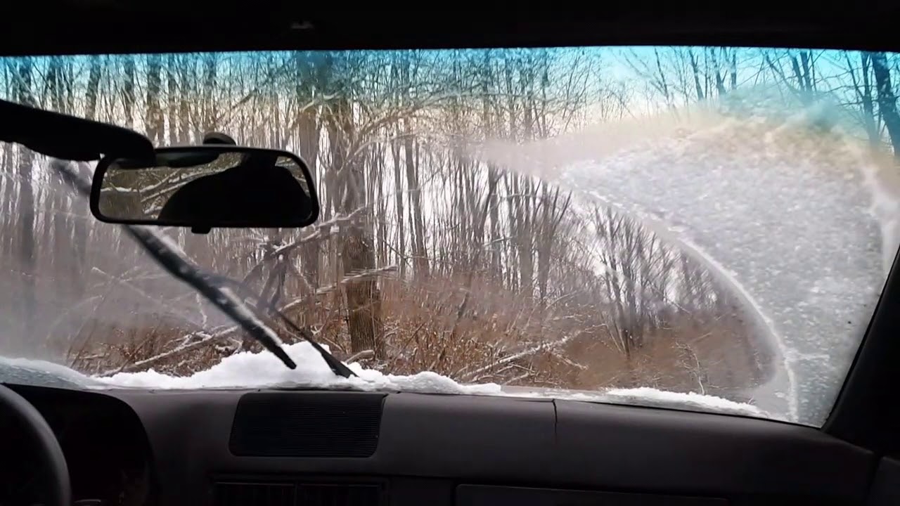 Porsche 944 off-road in snow - YouTube