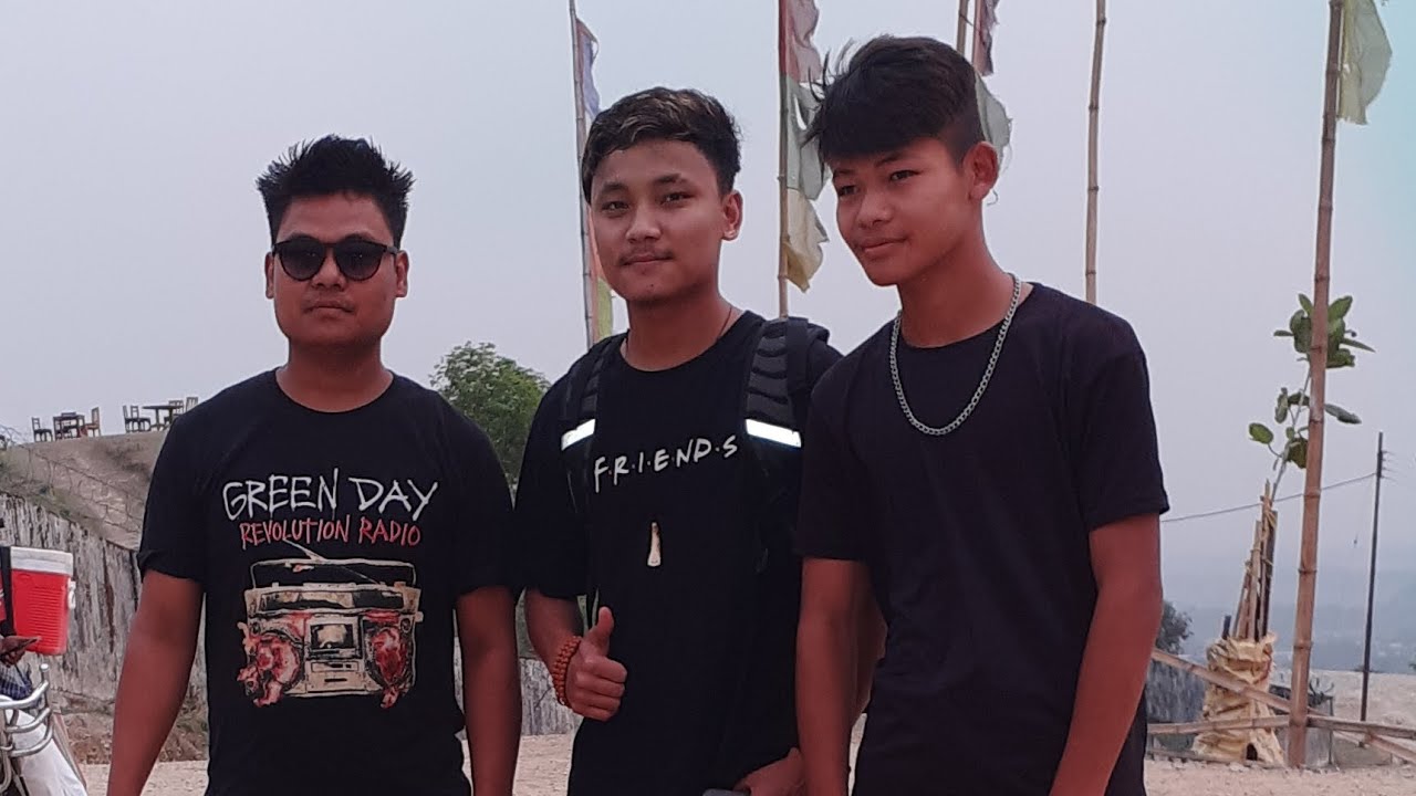 😱😱rock lama jaigaon ma vlog banara ha tha .... - YouTube