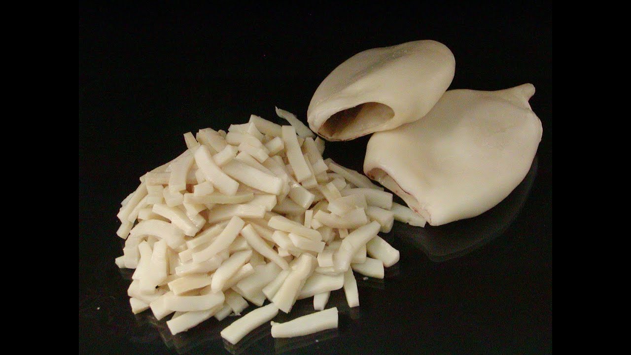 Foodlogistik - Squid cutting, 4x4 mm strips - YouTube