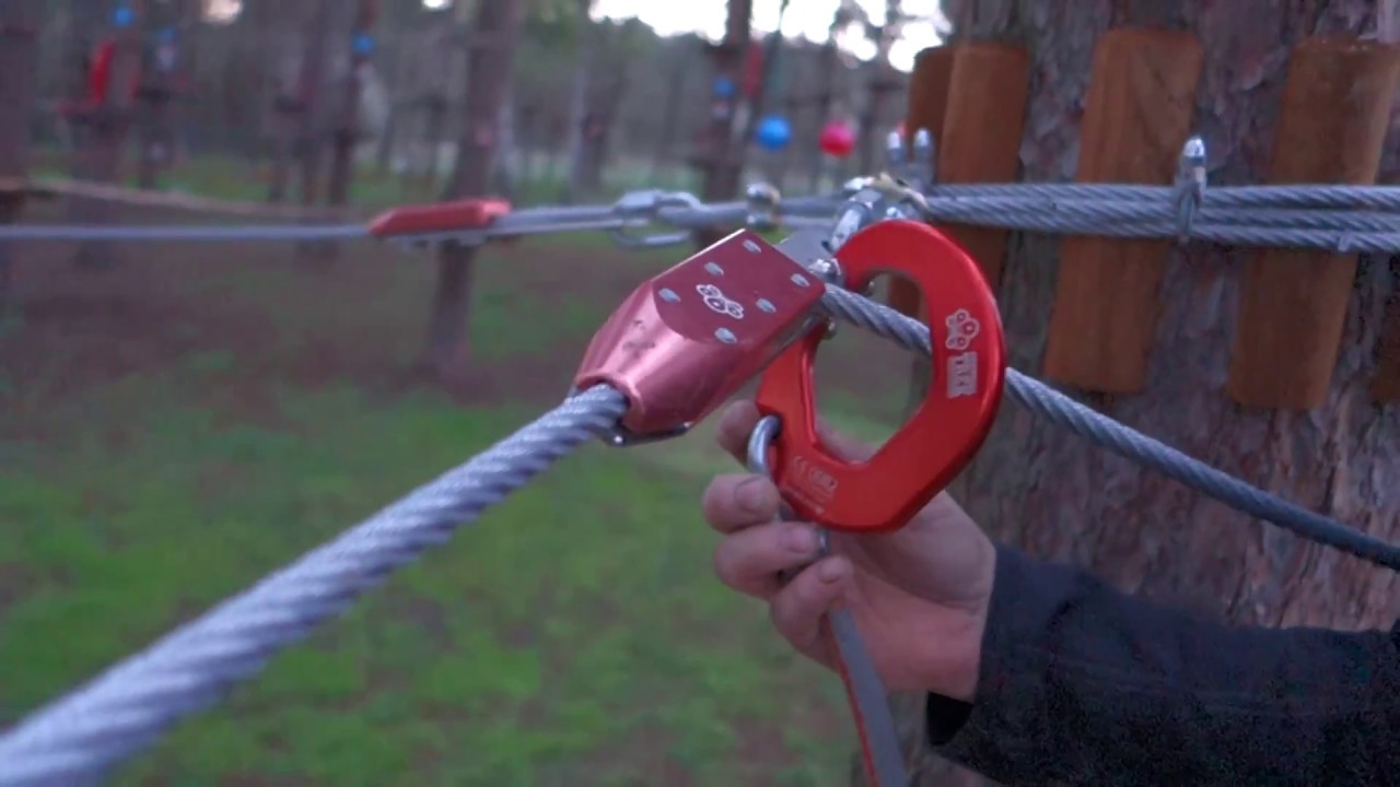 ACB 4-10 safety hook and PACK 1 - YouTube