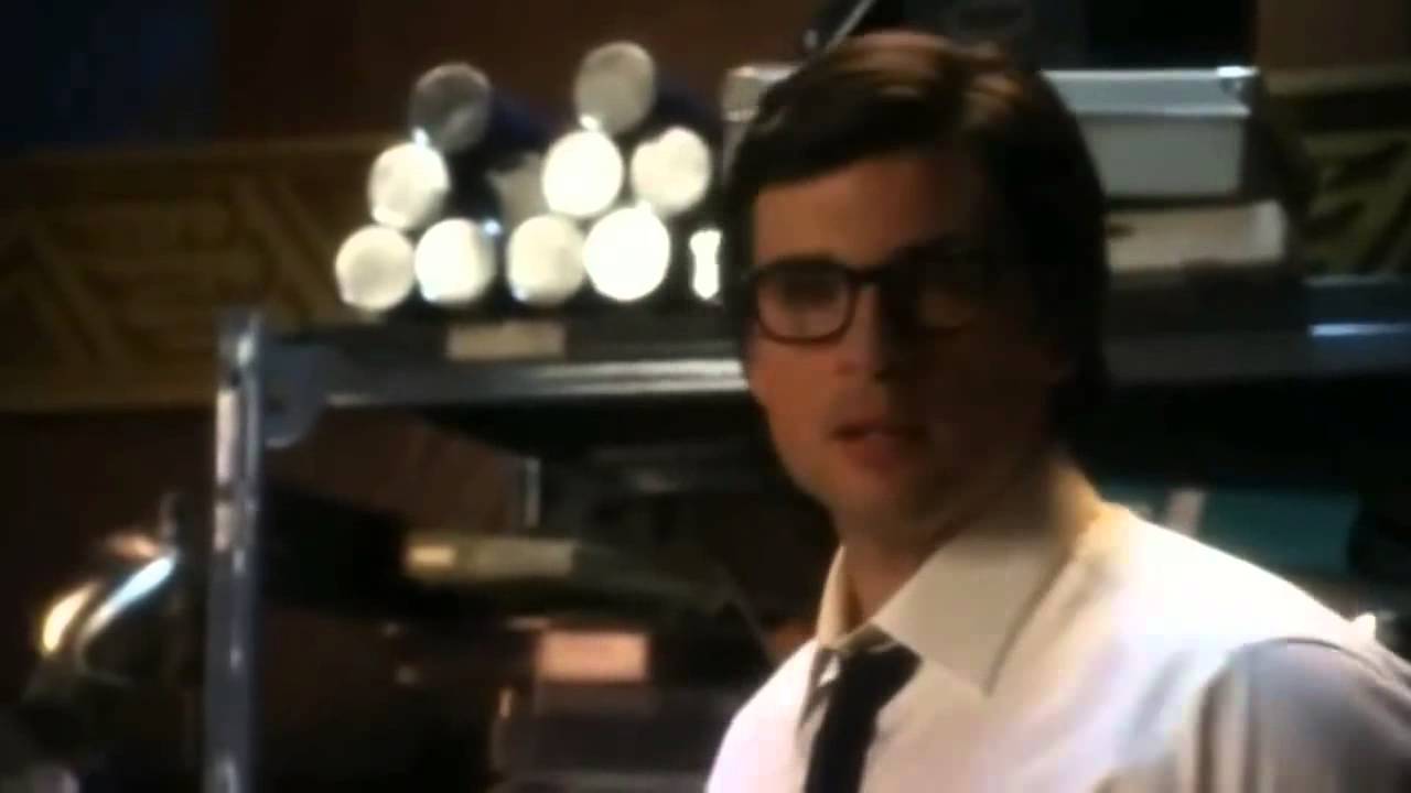 Smallville Season 10 intro opening - YouTube