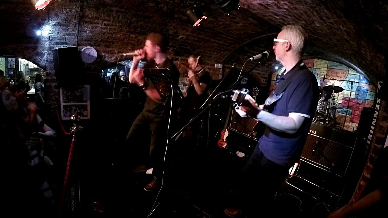 Toby Falla at Cavern Club (Sweet Home Alabama) - YouTube