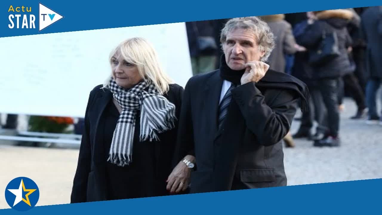 Gérard Leclerc le célèbre journaliste est mort dans un accident d’avion ...