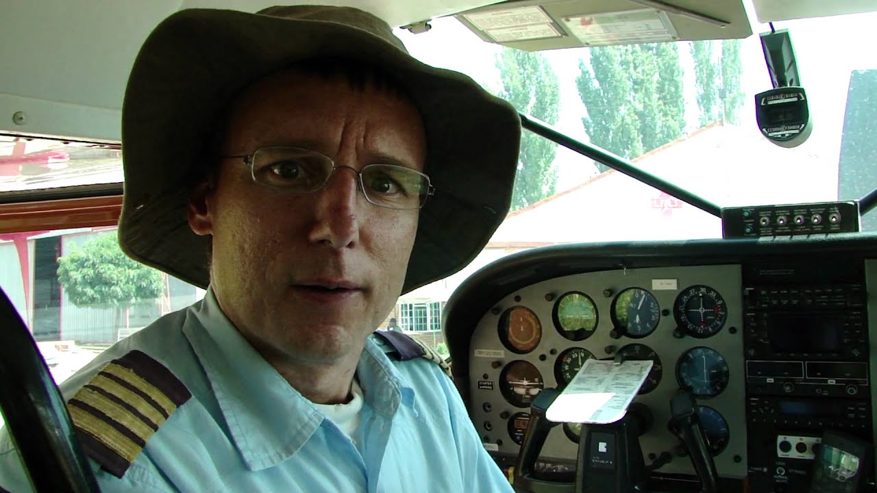 Lesotho: MAF-pilot Christjan Haag - YouTube