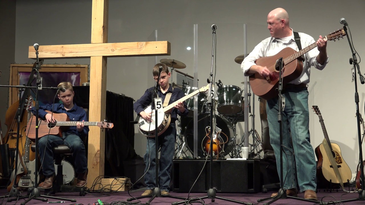 2019 Annual Ron's Pickin' Parlor Recital - Foggy Mountain Breakdown ...
