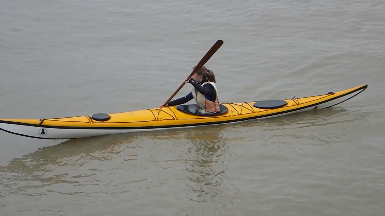 Swing kayak - YouTube