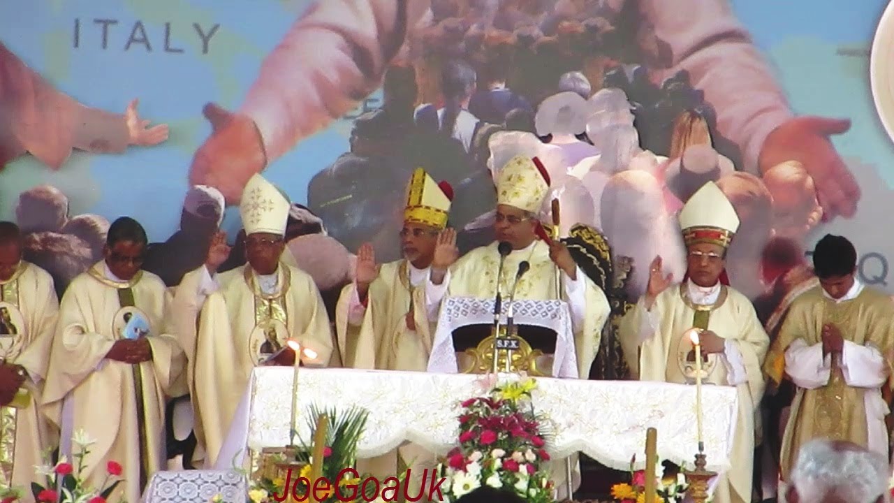 St. Francis Xavier Feast, Old Goa 3.12.13 - YouTube