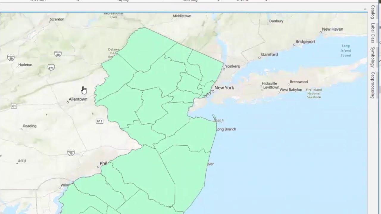 What is GeoJSON? How to use it in GIS - YouTube