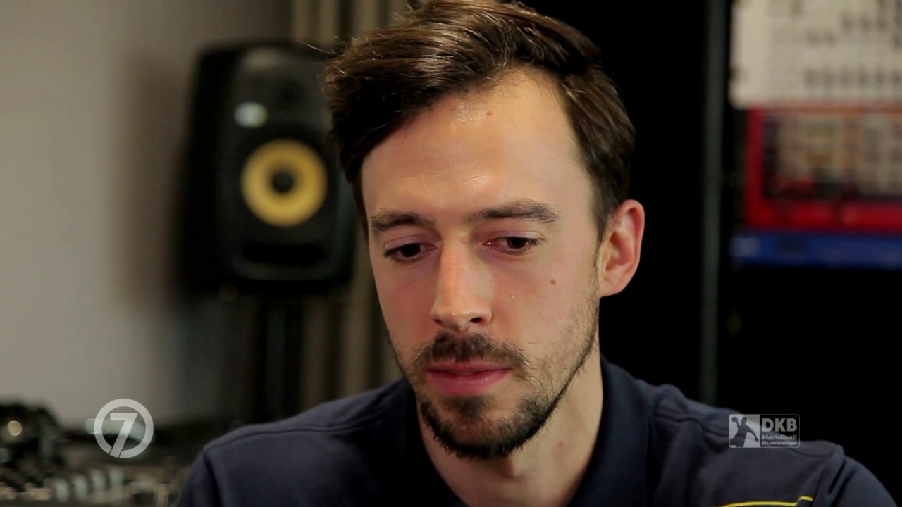 Nationalspieler Patrick Groetzki an den Turntables! - YouTube
