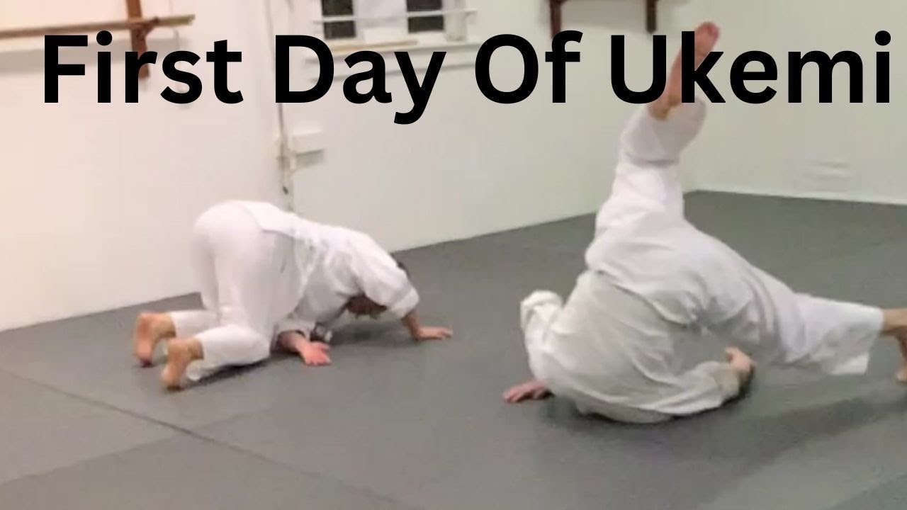 First day ukemi prectice - YouTube