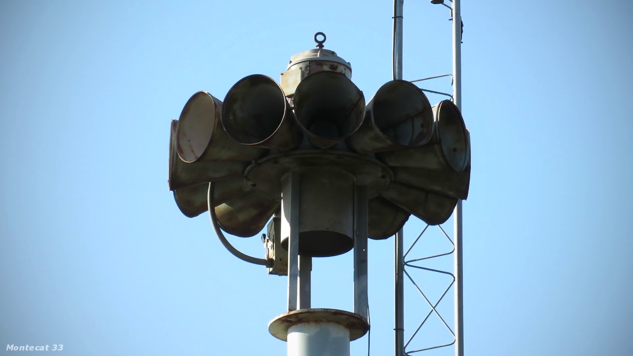 Federal Signal STH-10 Siren Test, Alert, Spring Grove, IL - YouTube