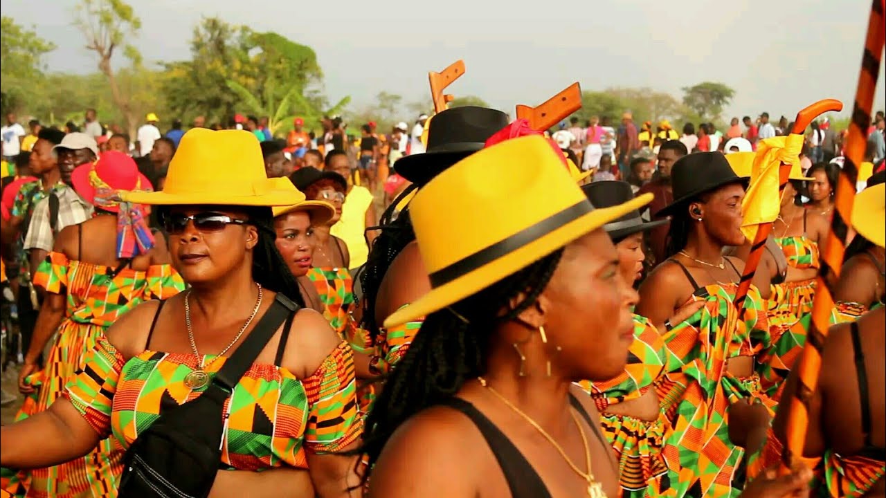 Fèk Parèt Vin Pi Move Pouyo Sa aTwò Bèl - YouTube
