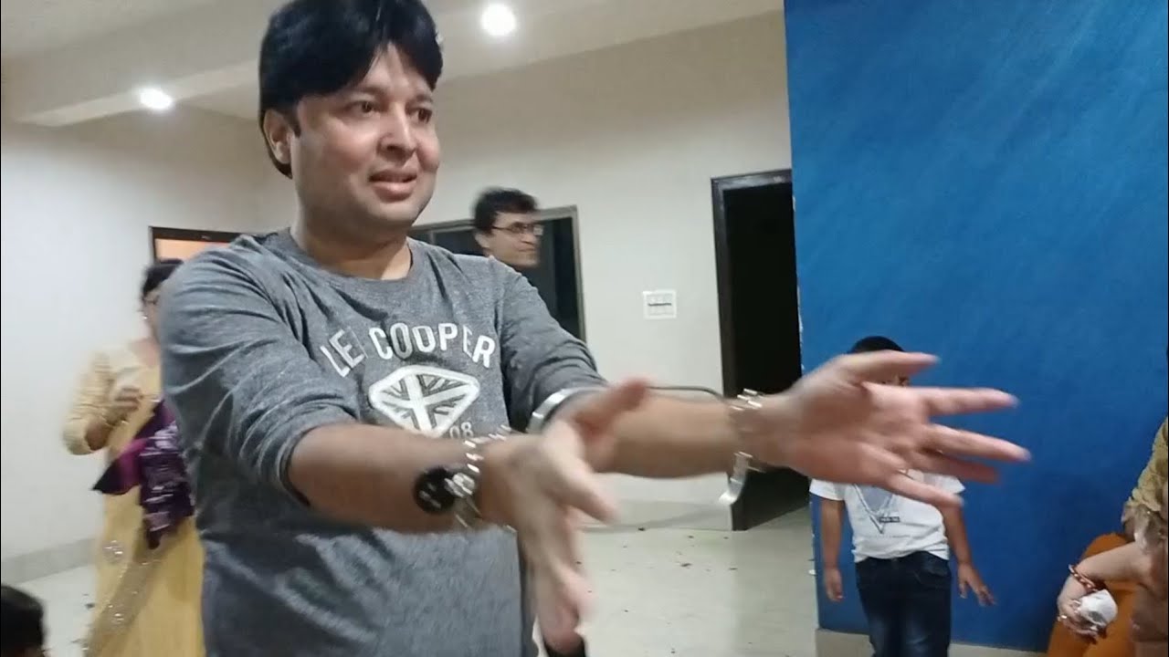 Handcuffs escape magic tricks - YouTube