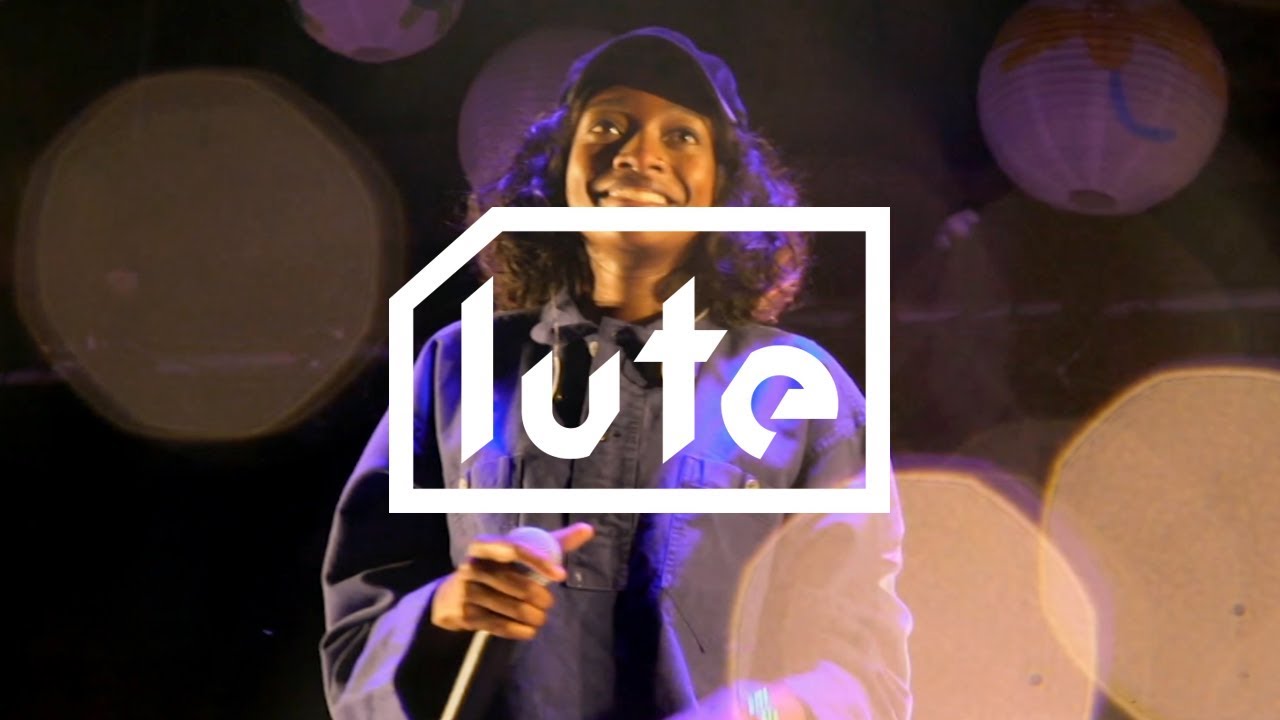 DAX × lute：Little Simz「Bars Simzson」 - YouTube