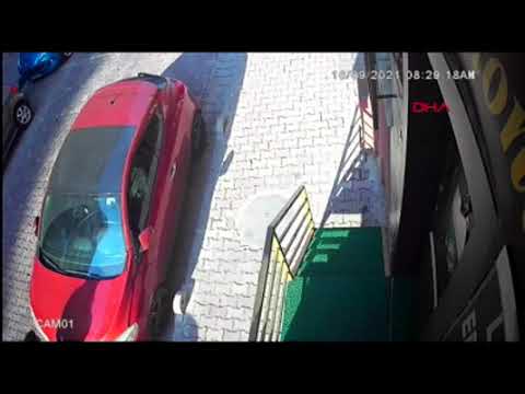 Eski sevgilisinin aracının motoruna şeker döktü! 300 metre sonra...