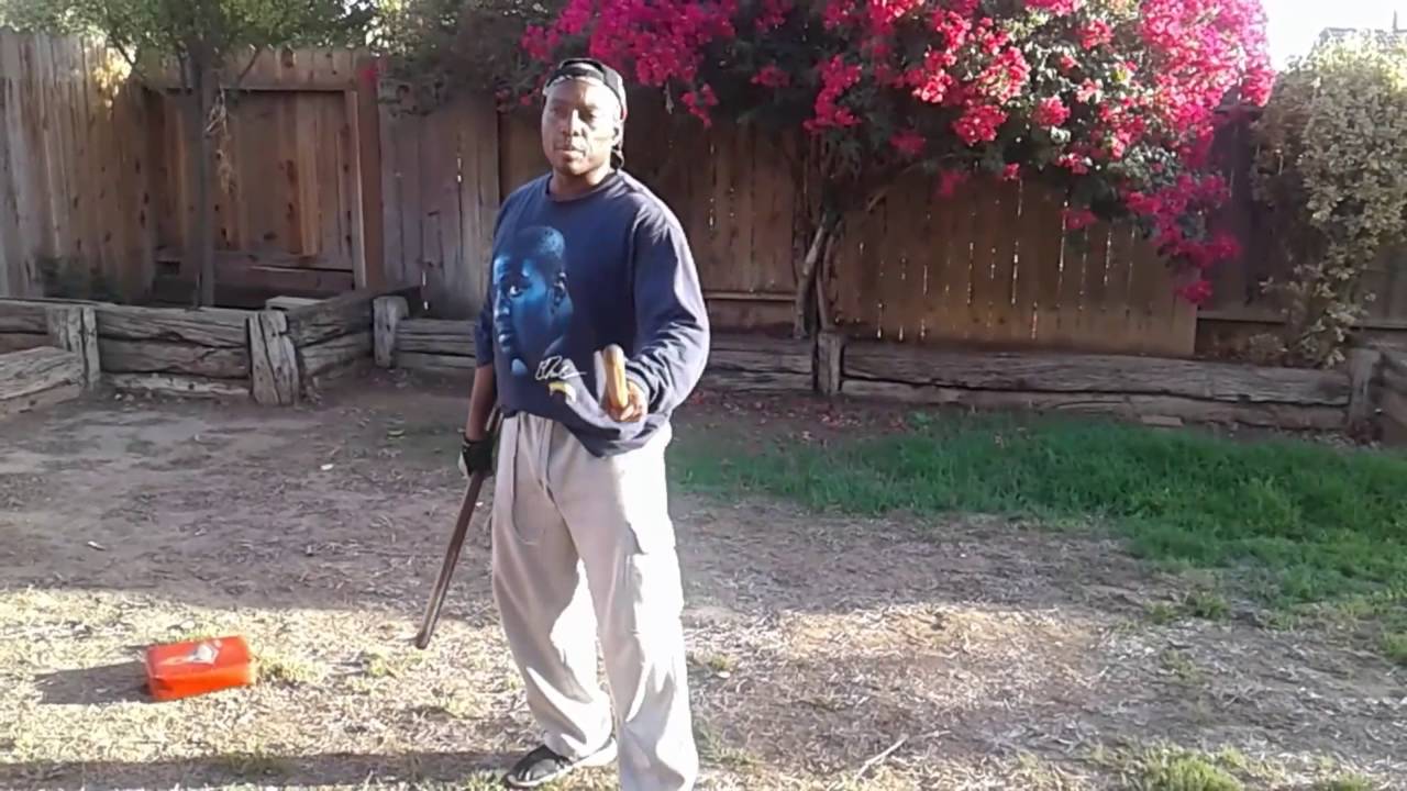 HOW TO USE CAPOEIRA MOVES DURING STICK FIGHTING - YouTube