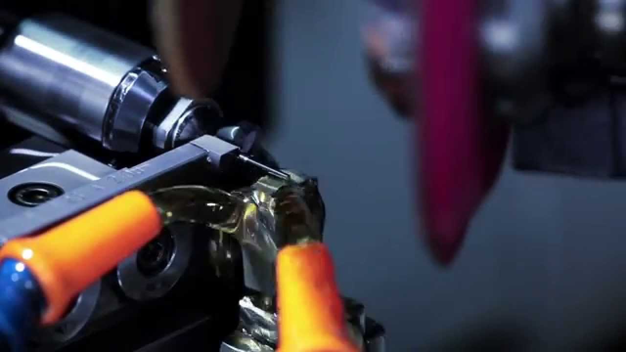 Mécanique de précision Sphinx Outils SA - YouTube