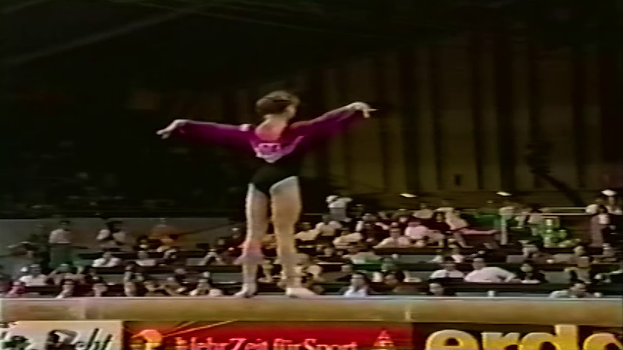 Olesia Dudnik URS Balance Beam Team Optionals 1989 Stuttgart World ...