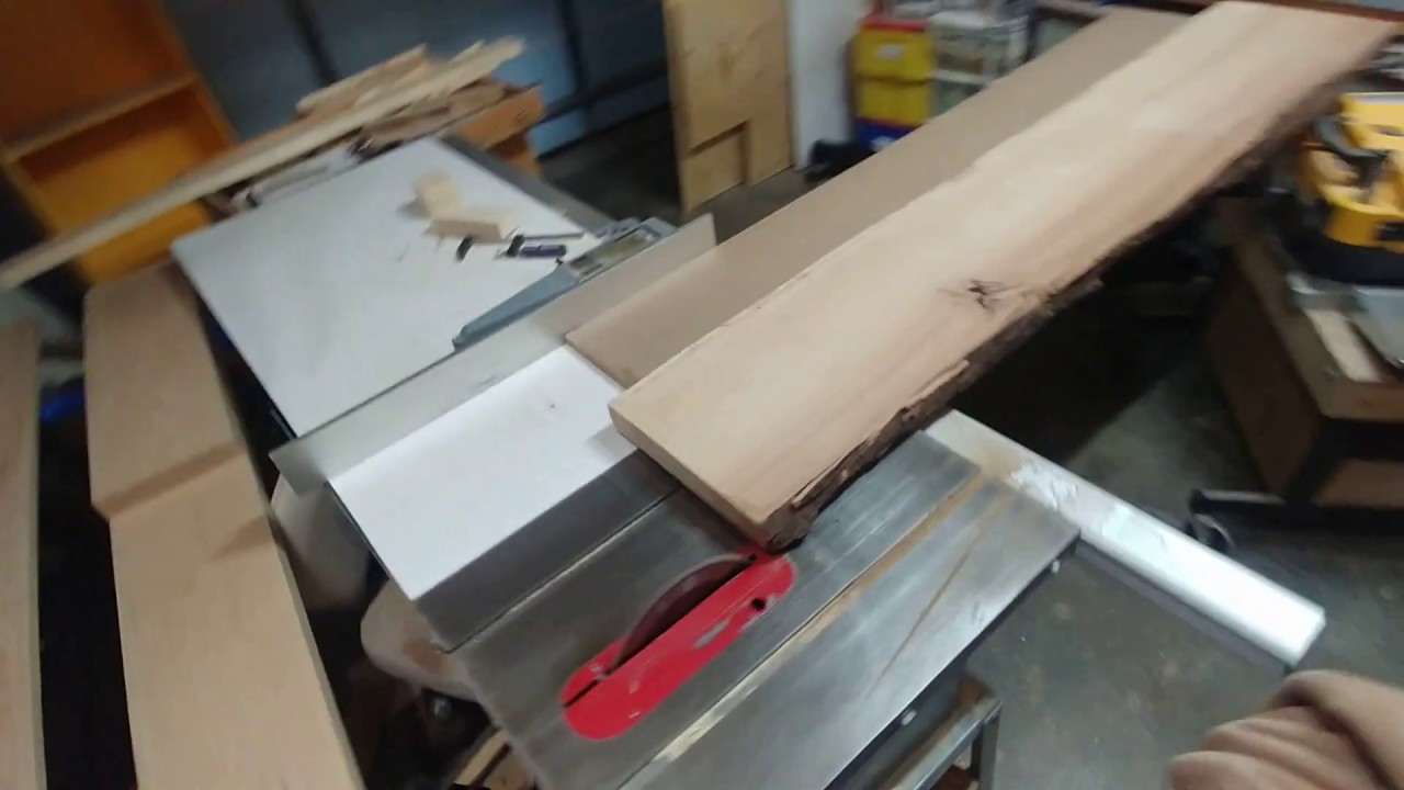 Straighten a Live Edge Slab With Only a Saw - YouTube