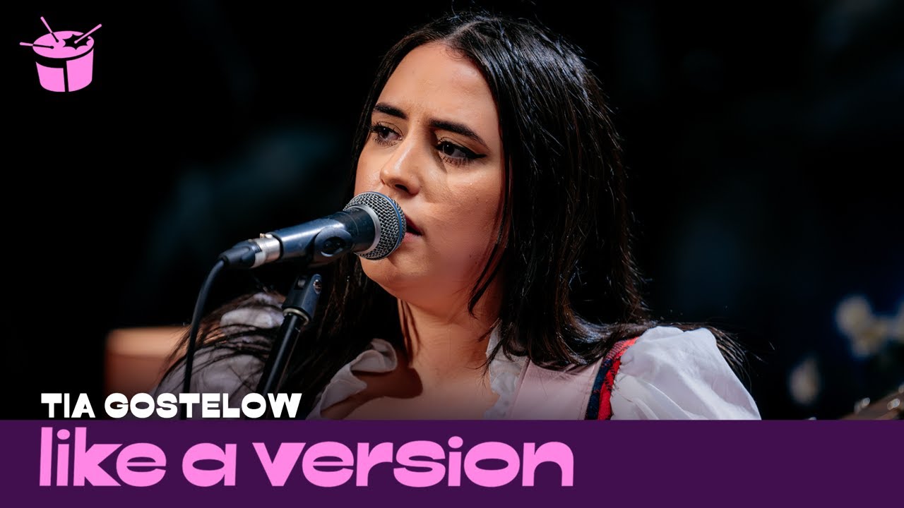 Tia Gostelow - 'I'm Getting Bored of This' (live for Like A Version ...