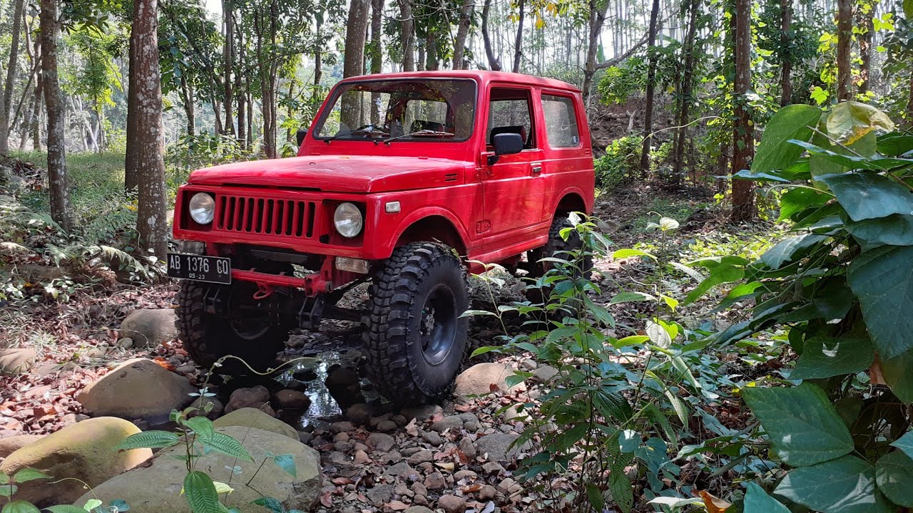 Jimny SJ410 4x4 | Tokico Steering Damper SD 1002 Test - YouTube