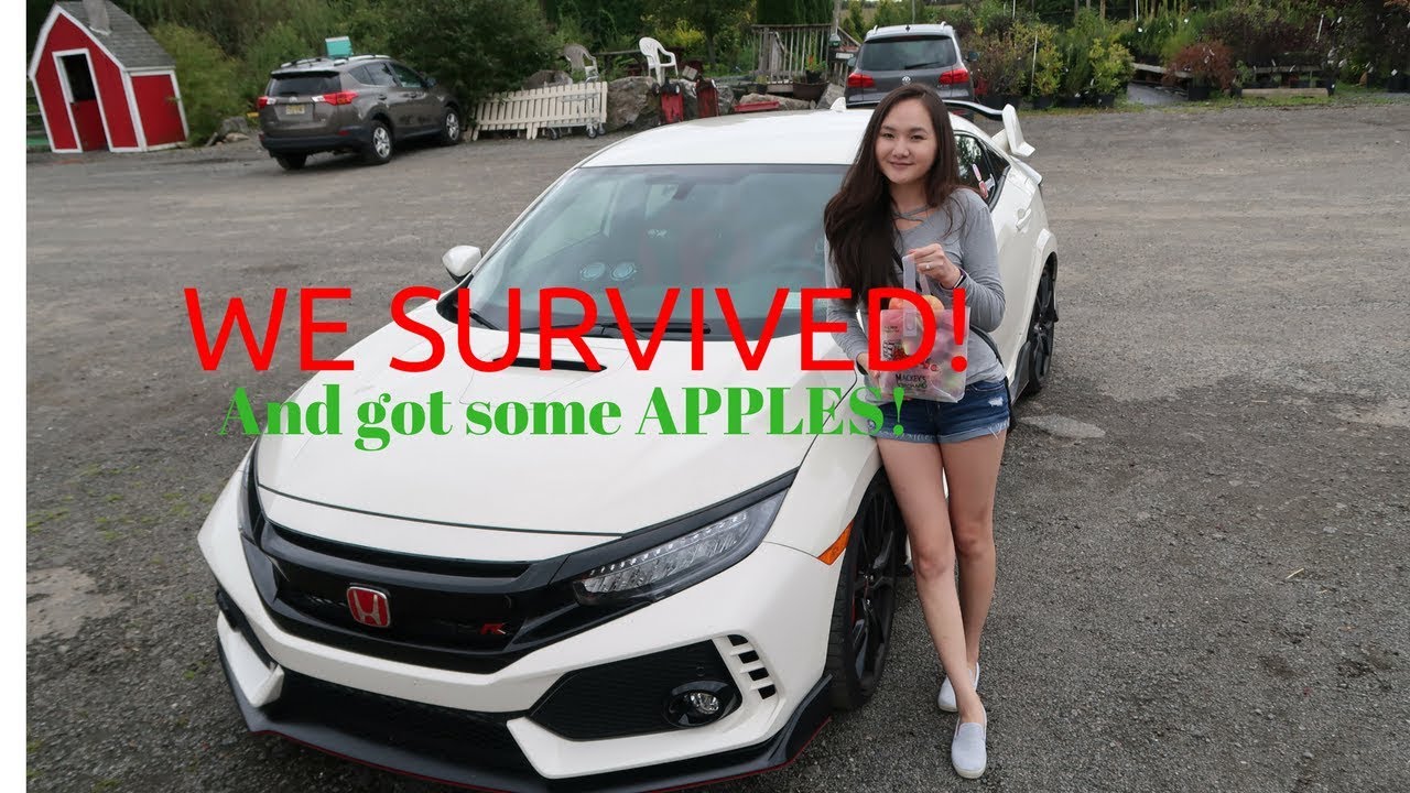 I let my girl drive the Honda Civic Type R... - YouTube