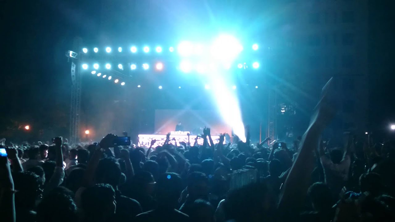 Progressive Brothers - First Drop at Campus - YouTube