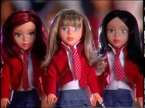 RBD - Comercial Das Bonecas Rebelde - YouTube