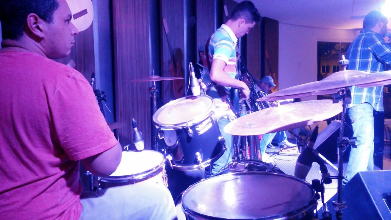 Forró drums com Niedson lua - YouTube