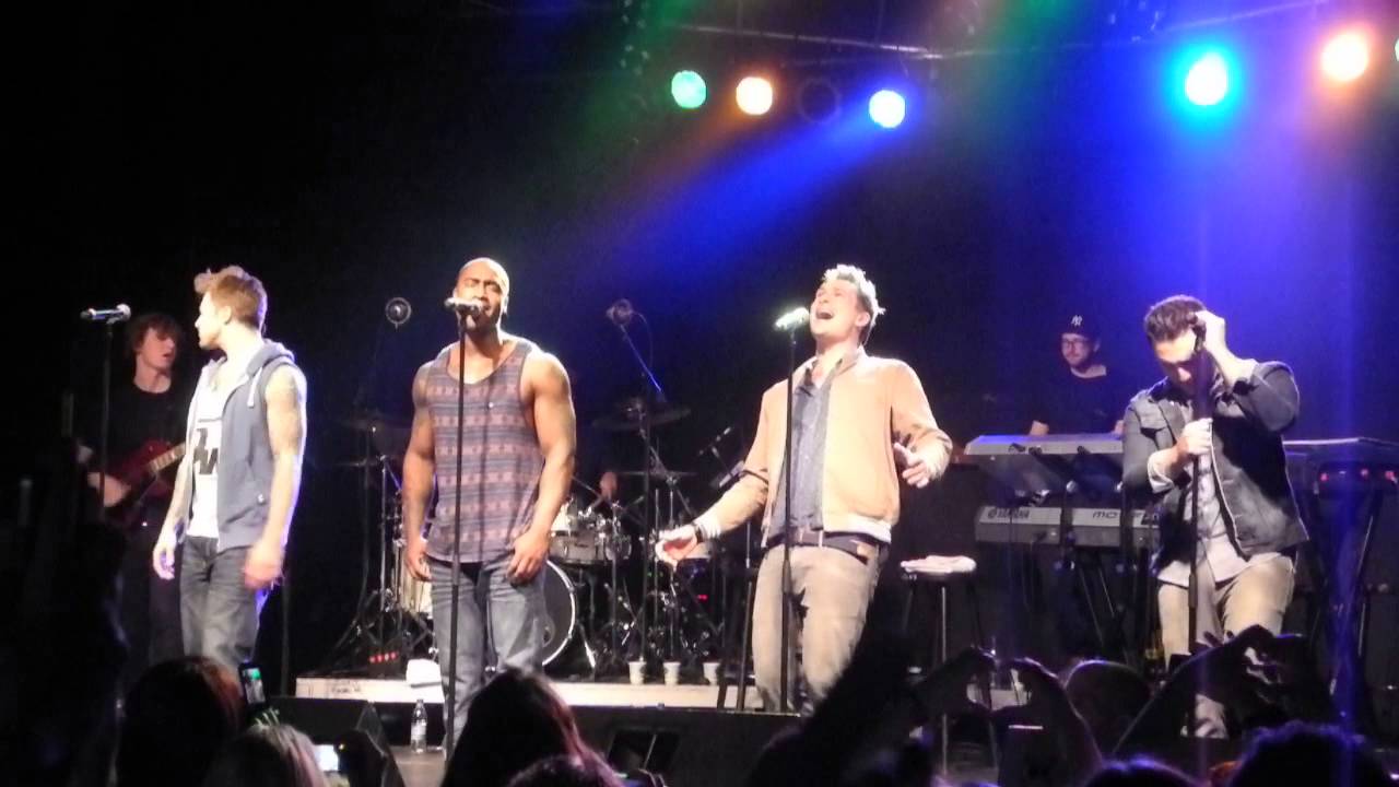 Blue - 'Hurt Lovers' in Berlin 05/26/13 - YouTube