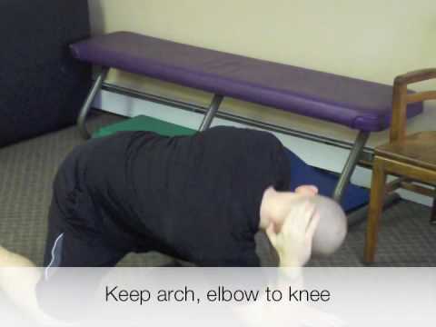 Quadruped Extension Rotation Thoracic Mobility Drill - YouTube