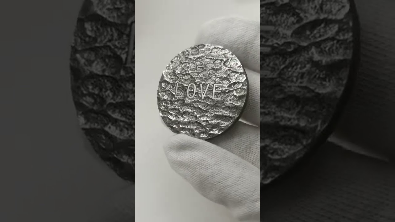 Damascus steel coin - YouTube