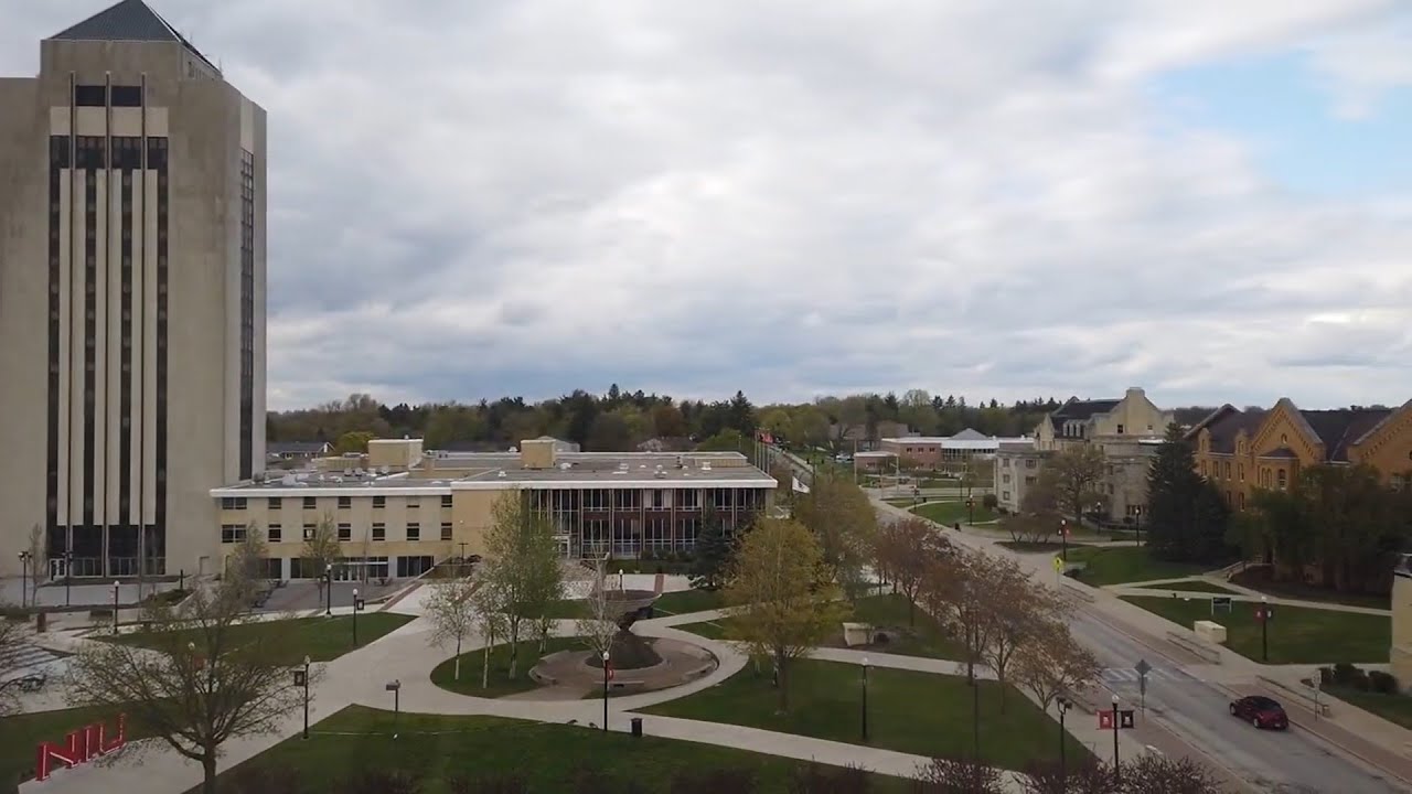 A Tour of Northern Illinois University - YouTube