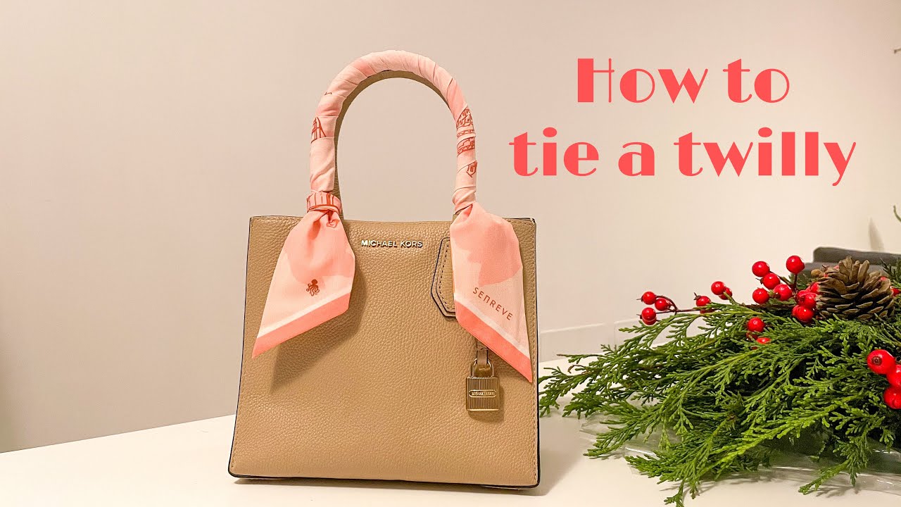 Thắt khăn cho túi/ How to tie a twilly - YouTube