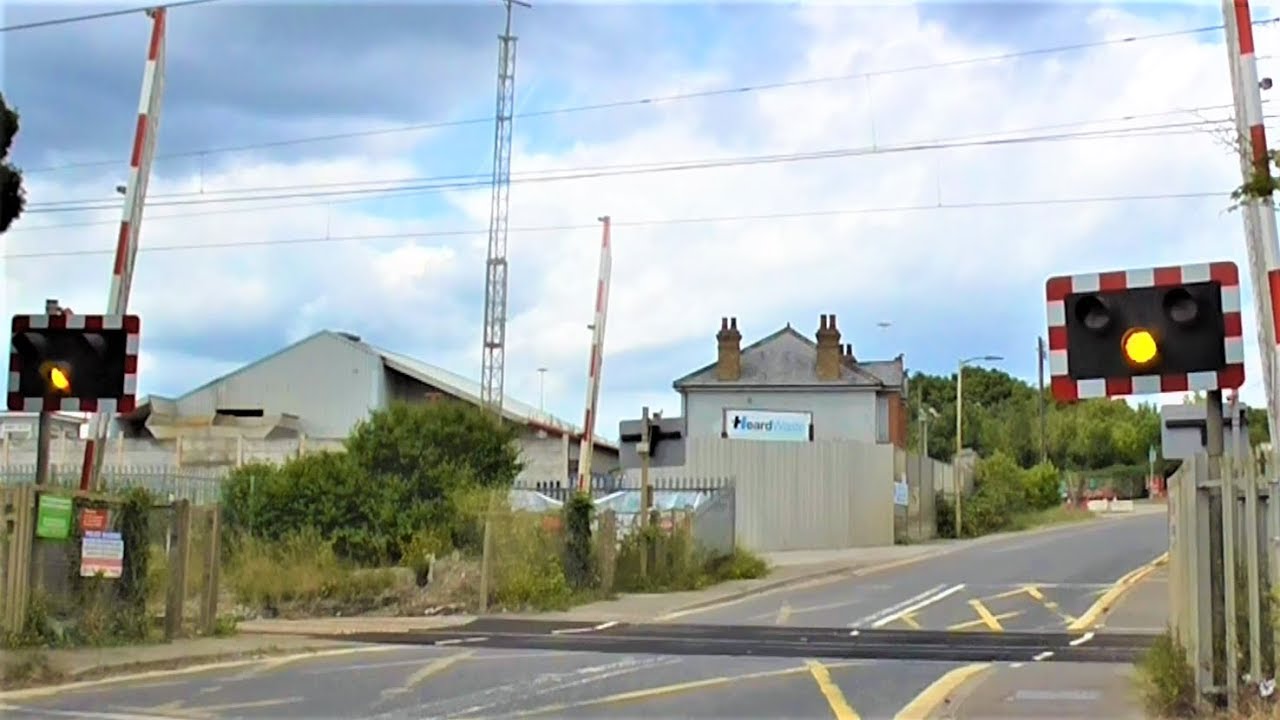 Pitsea Level Crossing, Essex - YouTube