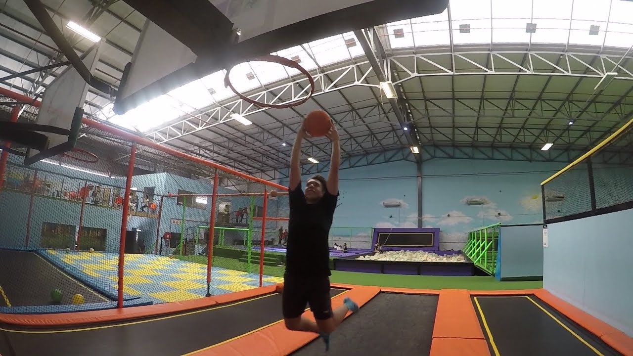 Jump Around Trampoline Park - GoPro Hero 5 Black - YouTube