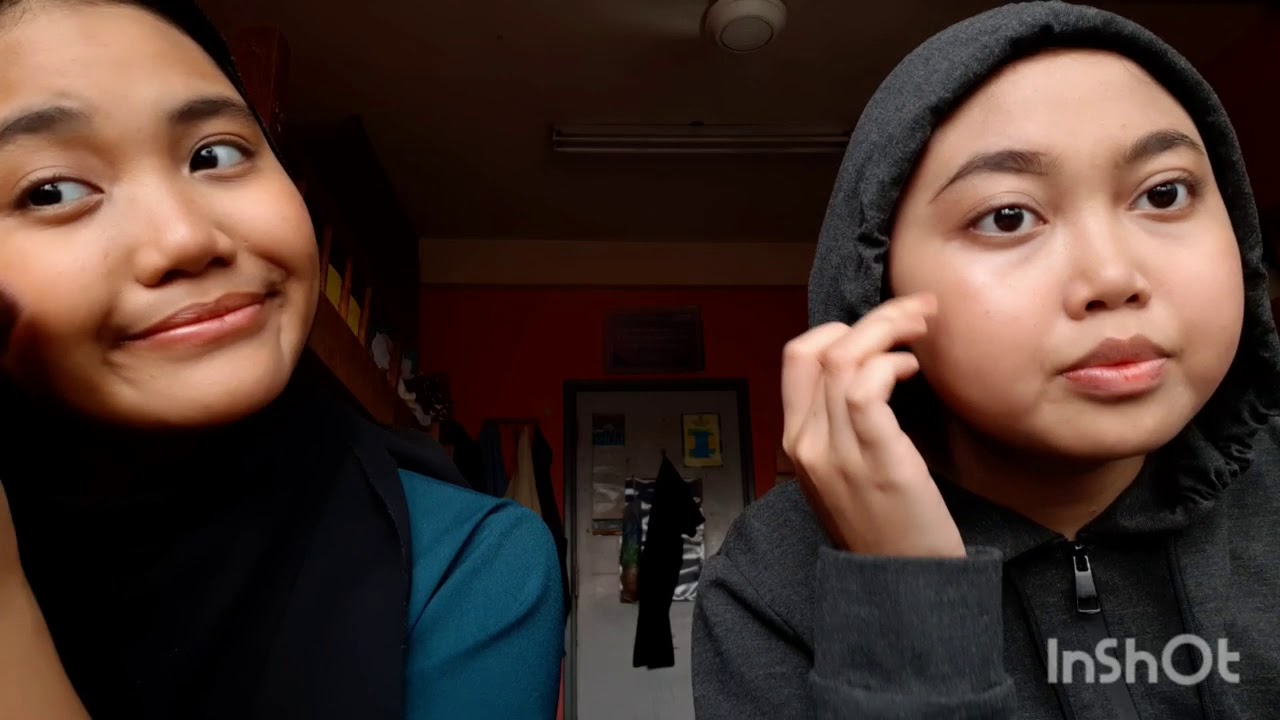 Light makeup untuk pergi jalan jalan with my good friend, Risya ! - YouTube