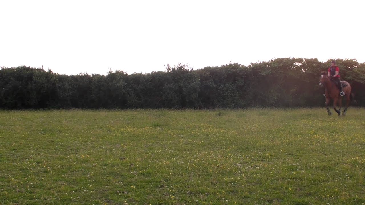 Third attempt at a corner today...if you fancy a chuckle 1.6.11 - YouTube