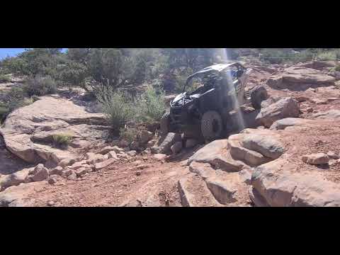 Can-Am Maverick X3 rock crawling in Moab, Utah - YouTube