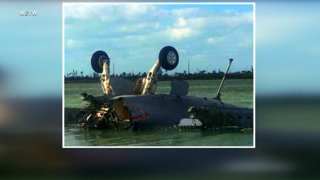 2 Navy aviators die in crash after ejecting from fighter jet near Key ...